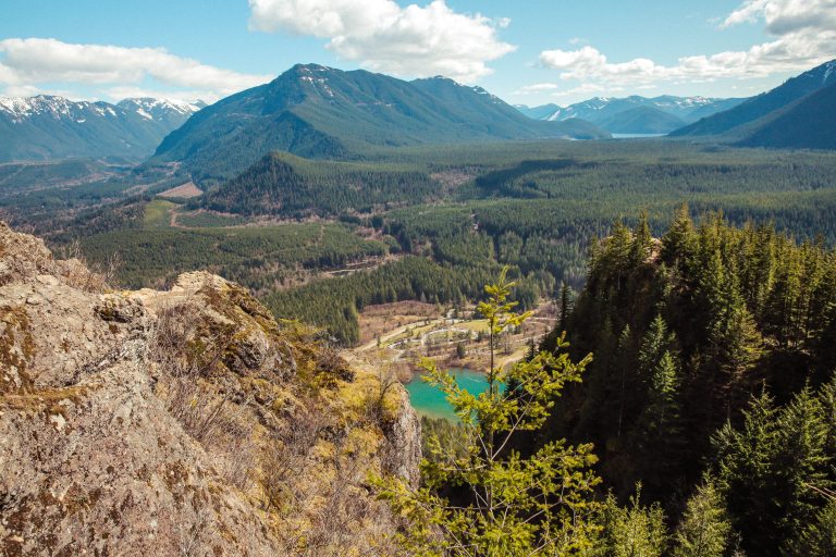 Climbing Rattlesnake Ridge | Nicole the Nomad